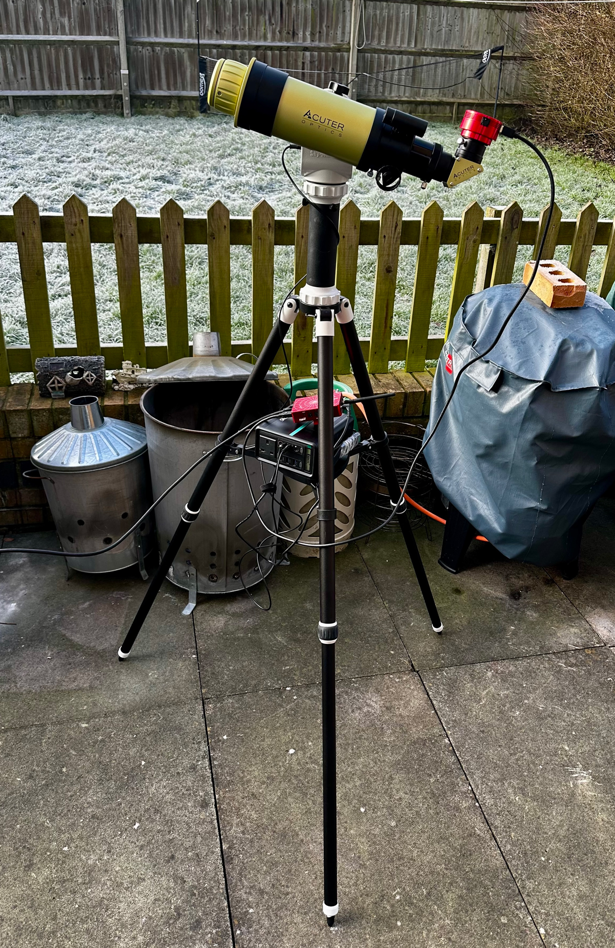 Acuter Elite Phoenix 40 f/10 H-alpha Solar Telescope | First Light Optics