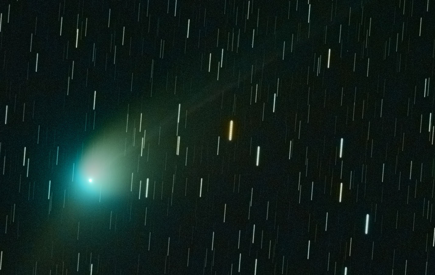 Guide to Comet C/2022 E3 (ZTF). | First Light Optics