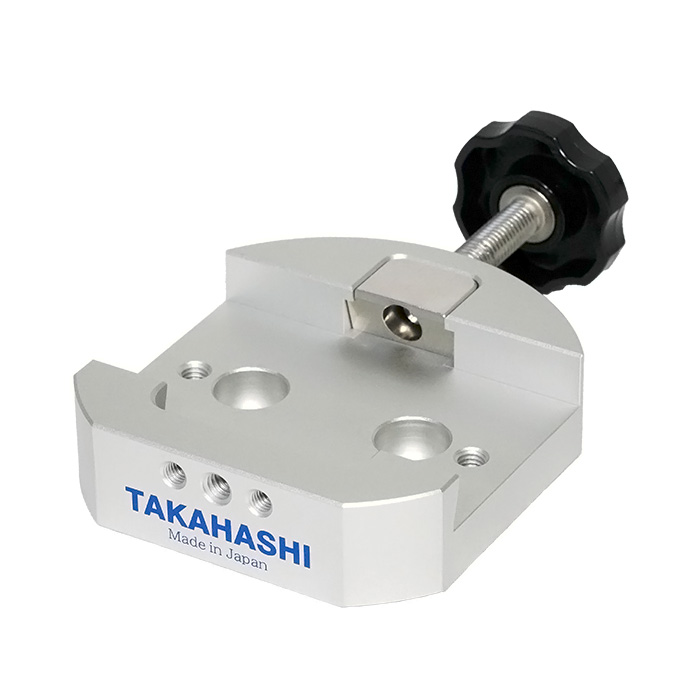 Takahashi Universal Female Dovetail Clamp | First Light Optics