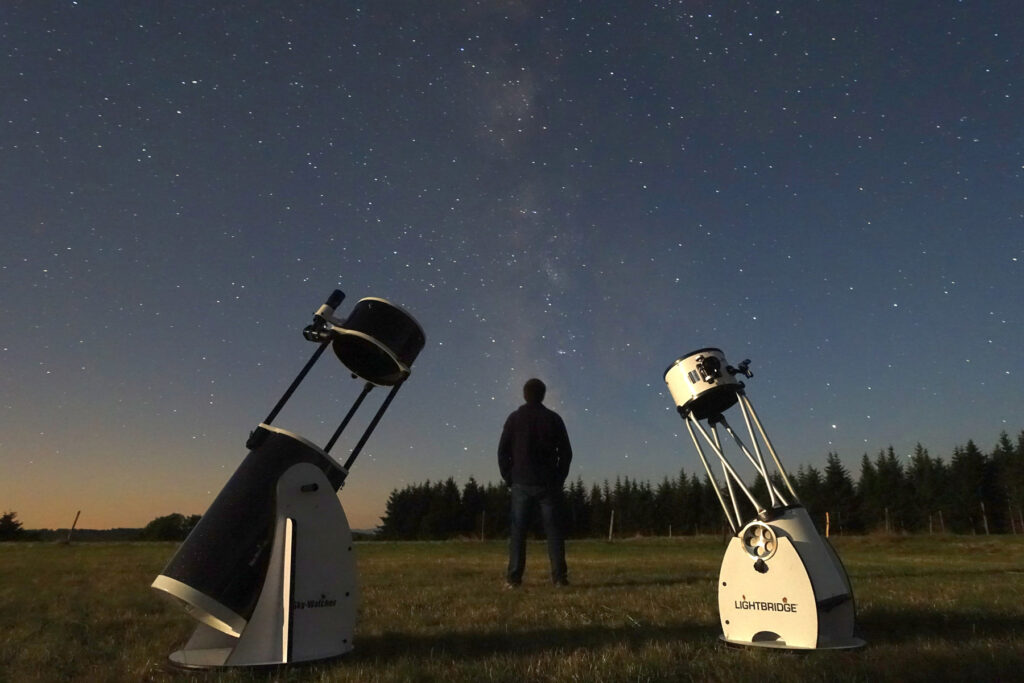 MeMstar Telescope Star Pointing Aid / Push-To System | First Light Optics
