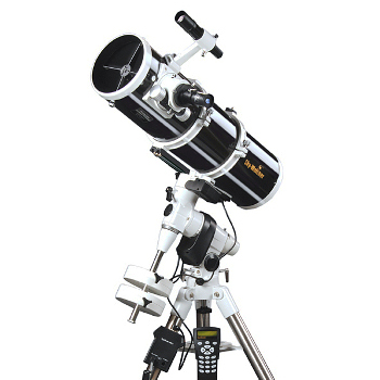 Skywatcher Explorer 150P-DS EQ-5 PRO GOTO | First Light Optics